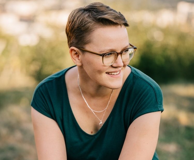 Artists Series: Sandra - Creator's Story